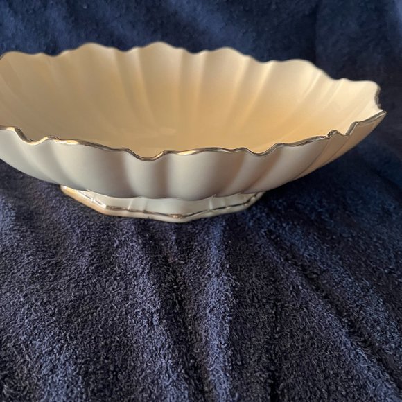 Lenox | Accents | Lenox China Centerpiece Bowl | Poshmark